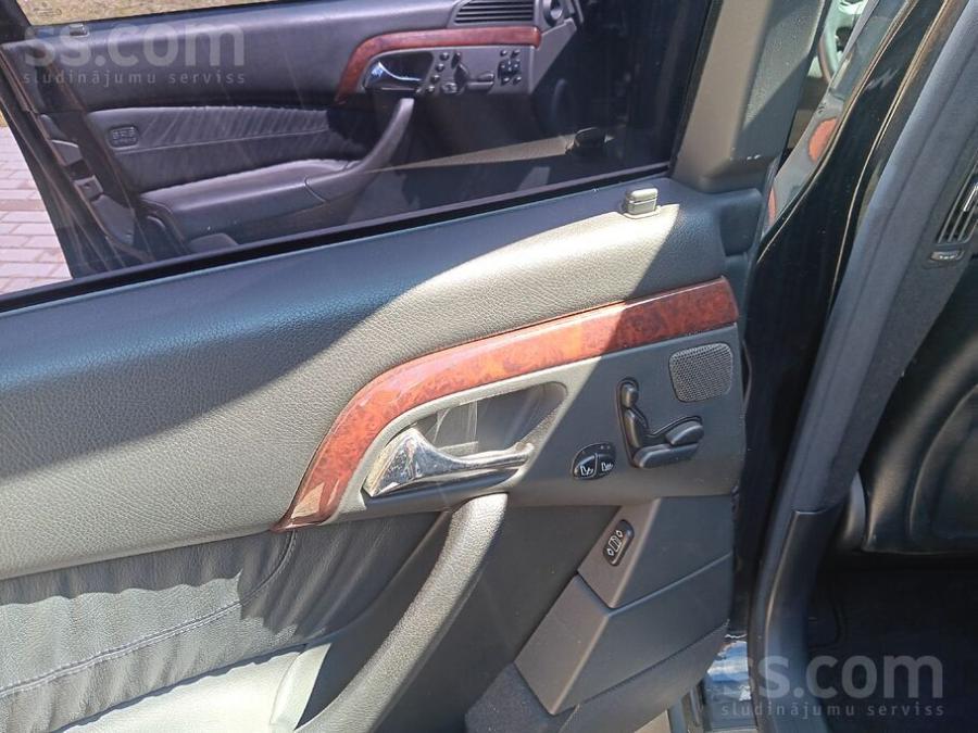 Melns Mercedes-Benz S 320 2001 Rīga, ar dzinēja tilpumu 3.20 L un nobraukumu 229 tūkst. km par 3099 €, foto 13 vietnē AUTOMOTO.COM.LV