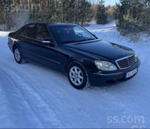 Черный Мерседес С 320 2003 в Рига, объемом двигателя 3.20 л и пробегом 410 тыс. км за 2950 €, фото 3 на AUTOMOTO.COM.LV