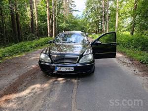 Melns Mercedes-Benz S 320 2004 Rīga, ar dzinēja tilpumu 3.20 L un nobraukumu 400 tūkst. km par 2000 €, foto 3 vietnē AUTOMOTO.COM.LV