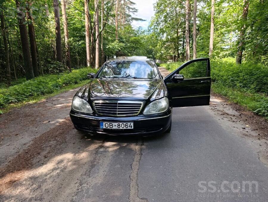 Melns Mercedes-Benz S 320 2004 Rīga, ar dzinēja tilpumu 3.20 L un nobraukumu 400 tūkst. km par 2000 €, foto 3 vietnē AUTOMOTO.COM.LV