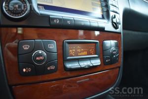 Черный Мерседес С 320 2005 в Кулдига, объемом двигателя 3.20 л и пробегом 0 тыс. км за 2850 €, фото 10 на AUTOMOTO.COM.LV