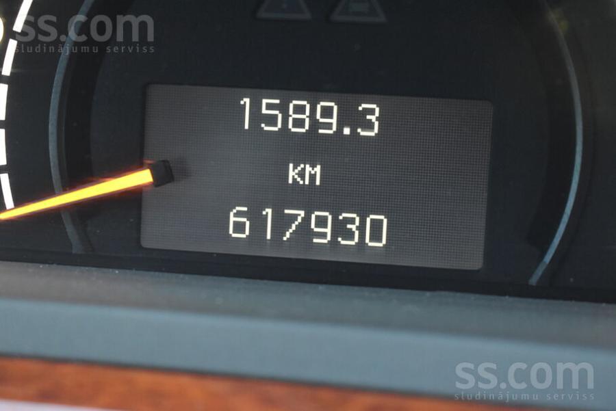Черный Мерседес С 320 2005 в Кулдига, объемом двигателя 3.20 л и пробегом 0 тыс. км за 2850 €, фото 15 на AUTOMOTO.COM.LV