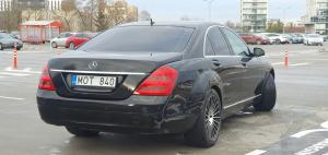 Melns Mercedes-Benz S 320 2006 Viļņa, ar dzinēja tilpumu 3.00 L un nobraukumu 400 tūkst. km par 4200 €, foto 3 vietnē AUTOMOTO.COM.LV