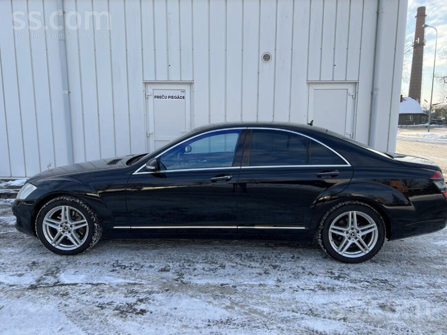 Melns Mercedes-Benz S 320 2006 Jelgava, ar dzinēja tilpumu 3.00 L un nobraukumu 257 tūkst. km par 8300 €, foto 6 vietnē AUTOMOTO.COM.LV