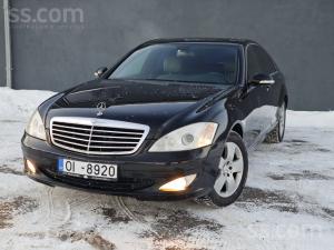 Melns Mercedes-Benz S 320 2006 Ogre, ar dzinēja tilpumu 3.00 L un nobraukumu 340 tūkst. km par 7300 €, foto  vietnē AUTOMOTO.COM.LV