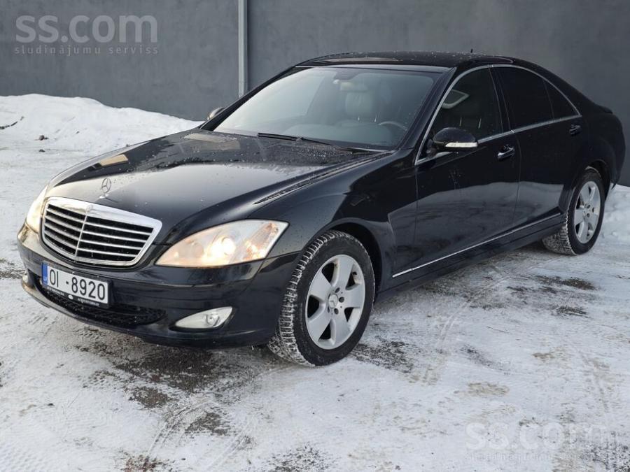 Melns Mercedes-Benz S 320 2006 Ogre, ar dzinēja tilpumu 3.00 L un nobraukumu 340 tūkst. km par 7300 €, foto 3 vietnē AUTOMOTO.COM.LV