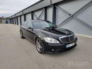 Melns Mercedes-Benz S 320 2006 Preiļi, ar dzinēja tilpumu 3.00 L un nobraukumu 411 tūkst. km par 6350 €, foto 3 vietnē AUTOMOTO.COM.LV