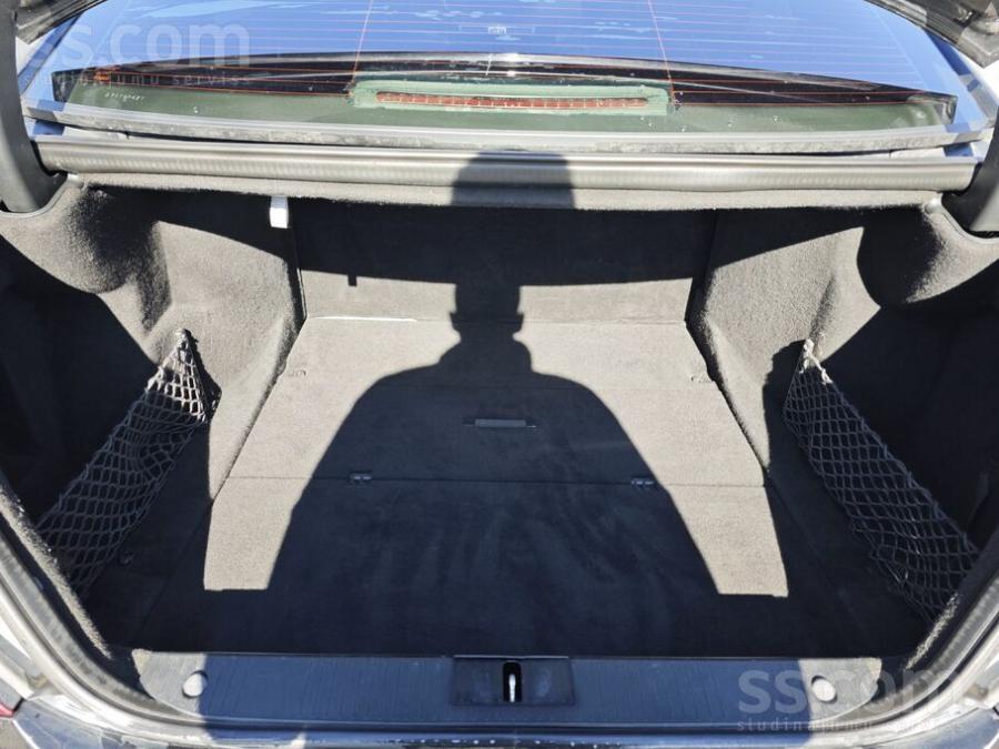 Black Mercedes-Benz S 320 2006 in Ogre, with an engine capacity of 3.00 L and mileage of 340 thousand km for 5950 €, photo 23 on AUTOMOTO.COM.LV