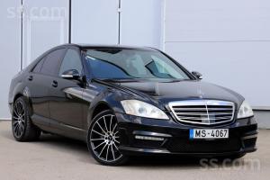 Черный Мерседес С 320 2006 в Тукумс, объемом двигателя 3.00 л и пробегом 347 тыс. км за 5990 €, фото 3 на AUTOMOTO.COM.LV