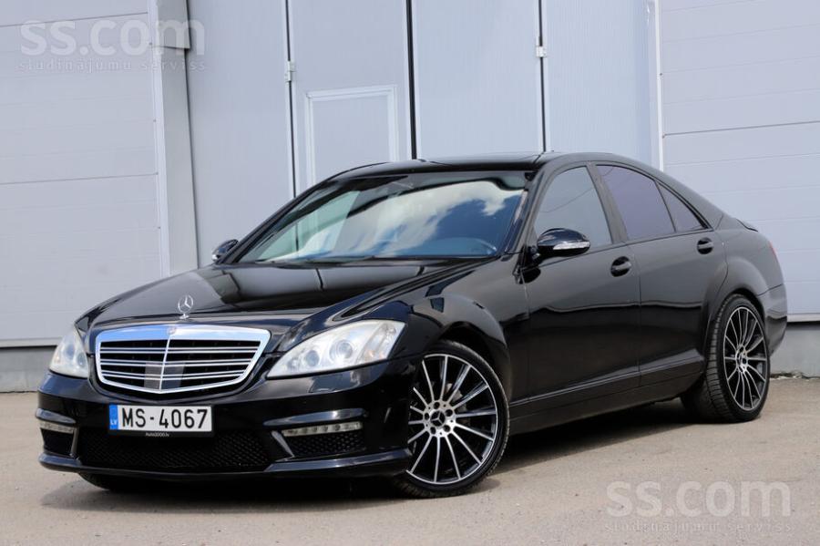 Черный Мерседес С 320 2006 в Тукумс, объемом двигателя 3.00 л и пробегом 347 тыс. км за 5990 €, фото 4 на AUTOMOTO.COM.LV