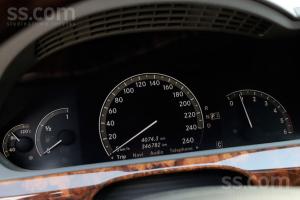 Черный Мерседес С 320 2006 в Тукумс, объемом двигателя 3.00 л и пробегом 347 тыс. км за 5990 €, фото 15 на AUTOMOTO.COM.LV