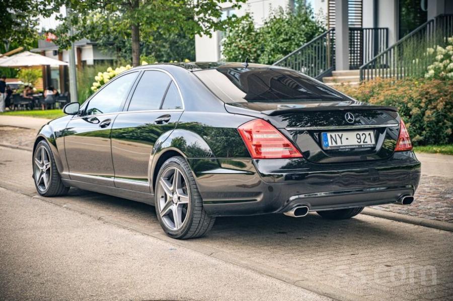 Melns Mercedes-Benz S 320 2006 Rīga, ar dzinēja tilpumu 3.00 L un nobraukumu 0 tūkst. km par 6990 €, foto 7 vietnē AUTOMOTO.COM.LV