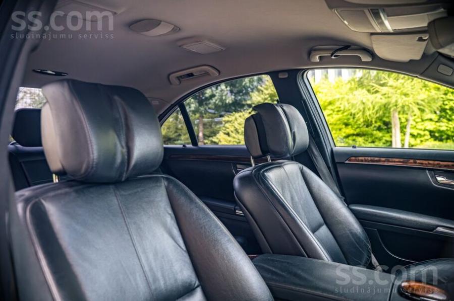Melns Mercedes-Benz S 320 2006 Rīga, ar dzinēja tilpumu 3.00 L un nobraukumu 0 tūkst. km par 6990 €, foto 10 vietnē AUTOMOTO.COM.LV