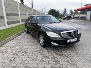 Melns Mercedes-Benz S 320 2006 Viļņa, ar dzinēja tilpumu 2.99 L un nobraukumu 297 tūkst. km par 4900 €, foto 4 vietnē AUTOMOTO.COM.LV
