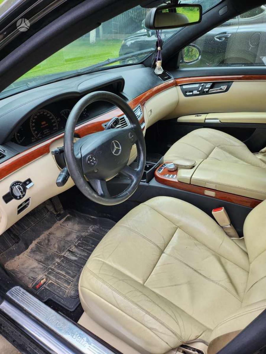 Black Mercedes-Benz S 320 2006 in Vilnius, with an engine capacity of 0.00 L and mileage of 446 thousand km for 4000 €, photo 16 on AUTOMOTO.COM.LV