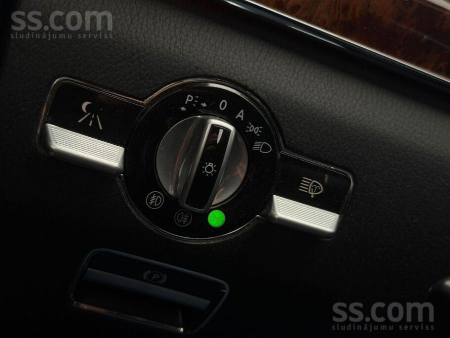 Black Mercedes-Benz S 320 2006 in Riga, with an engine capacity of 3.00 L and mileage of 0 thousand km for 3990 €, photo 18 on AUTOMOTO.COM.LV