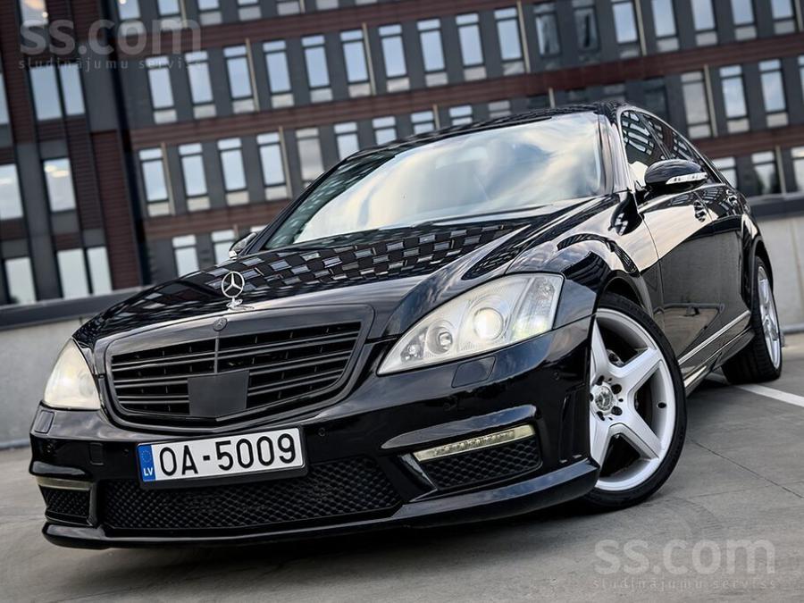 Black Mercedes-Benz S 320 2006 in Riga, with an engine capacity of 3.00 L and mileage of 344 thousand km for 7750 €, photo 1 on AUTOMOTO.COM.LV