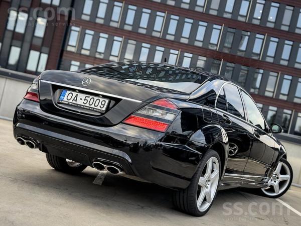 Melns Mercedes-Benz S 320 2006 Rīga, ar dzinēja tilpumu 3.00 L un nobraukumu 344 tūkst. km par 7750 €, foto 7 vietnē AUTOMOTO.COM.LV