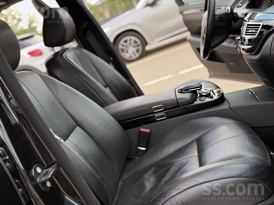 Black Mercedes-Benz S 320 2006 in Riga, with an engine capacity of 3.00 L and mileage of 344 thousand km for 7750 €, photo 15 on AUTOMOTO.COM.LV