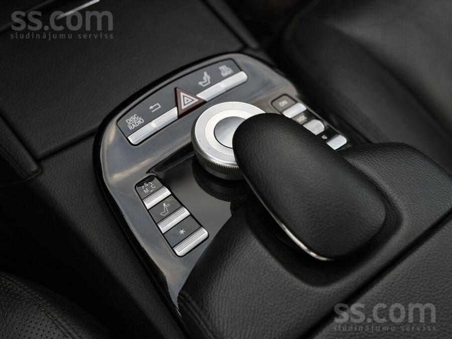 Black Mercedes-Benz S 320 2006 in Riga, with an engine capacity of 3.00 L and mileage of 344 thousand km for 7750 €, photo 27 on AUTOMOTO.COM.LV