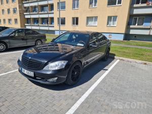 Melns Mercedes-Benz S 320 2007 Rīga, ar dzinēja tilpumu 3.00 L un nobraukumu 335 tūkst. km par 6600 €, foto 1 vietnē AUTOMOTO.COM.LV