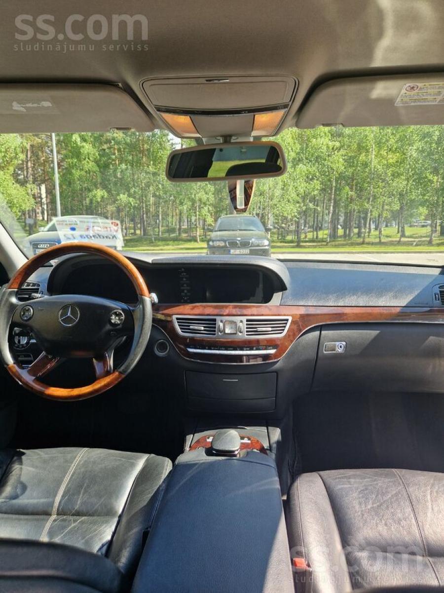 Melns Mercedes-Benz S 320 2007 Rīga, ar dzinēja tilpumu 3.00 L un nobraukumu 335 tūkst. km par 6600 €, foto 6 vietnē AUTOMOTO.COM.LV