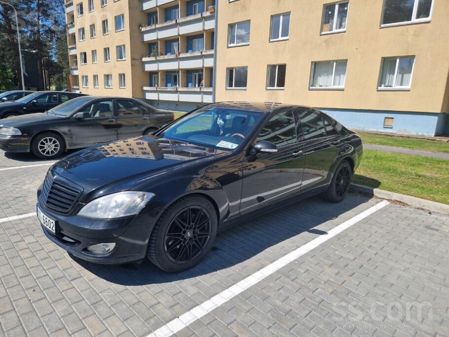 Melns Mercedes-Benz S 320 2007 Rīga, ar dzinēja tilpumu 3.00 L un nobraukumu 335 tūkst. km par 6600 €, foto 15 vietnē AUTOMOTO.COM.LV