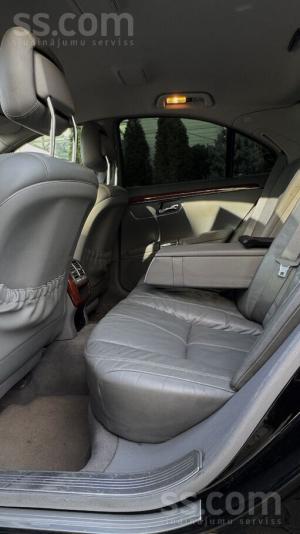 Melns Mercedes-Benz S 320 2007 Rīga, ar dzinēja tilpumu 3.00 L un nobraukumu 306 tūkst. km par 6200 €, foto 10 vietnē AUTOMOTO.COM.LV