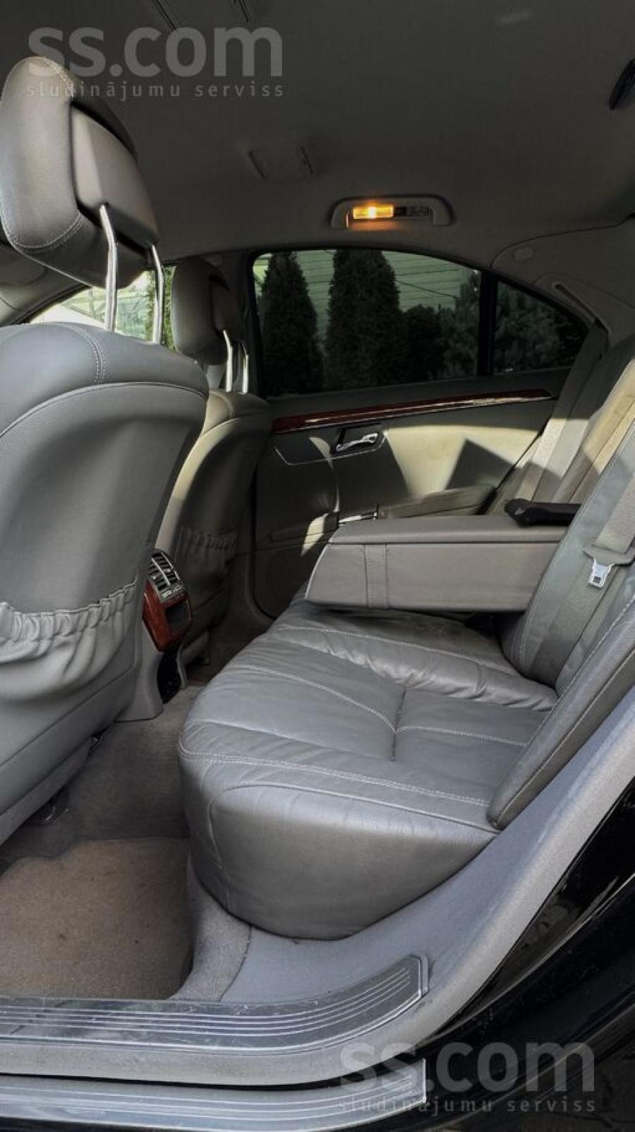 Melns Mercedes-Benz S 320 2007 Rīga, ar dzinēja tilpumu 3.00 L un nobraukumu 306 tūkst. km par 6200 €, foto 10 vietnē AUTOMOTO.COM.LV