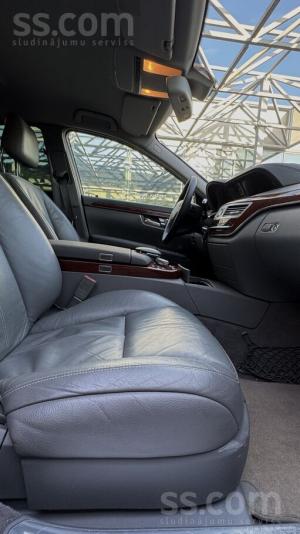Melns Mercedes-Benz S 320 2007 Rīga, ar dzinēja tilpumu 3.00 L un nobraukumu 306 tūkst. km par 6200 €, foto 11 vietnē AUTOMOTO.COM.LV