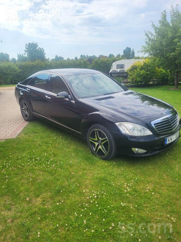 Melns Mercedes-Benz S 320 2007 Valmiera, ar dzinēja tilpumu 3.00 L un nobraukumu 298 tūkst. km par 7200 €, foto 5 vietnē AUTOMOTO.COM.LV