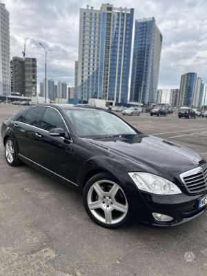 Melns Mercedes-Benz S 320 2007 Viļņa, ar dzinēja tilpumu 2.99 L un nobraukumu 391 tūkst. km par 6200 €, foto 7 vietnē AUTOMOTO.COM.LV