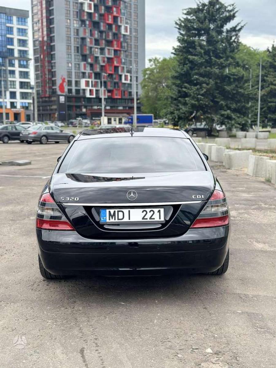 Melns Mercedes-Benz S 320 2007 Viļņa, ar dzinēja tilpumu 2.99 L un nobraukumu 391 tūkst. km par 6200 €, foto 8 vietnē AUTOMOTO.COM.LV
