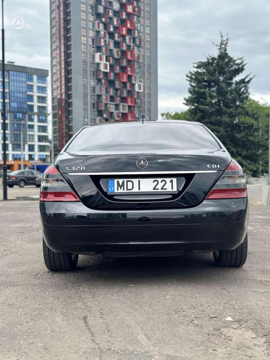 Melns Mercedes-Benz S 320 2007 Viļņa, ar dzinēja tilpumu 2.99 L un nobraukumu 391 tūkst. km par 6200 €, foto 9 vietnē AUTOMOTO.COM.LV