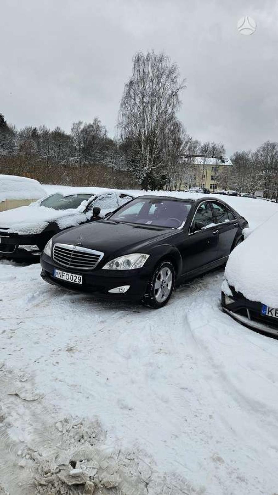 Черный Мерседес С 320 2007 в Вильнюс, объемом двигателя 3.00 л и пробегом 300 тыс. км за 6900 €, фото 20 на AUTOMOTO.COM.LV