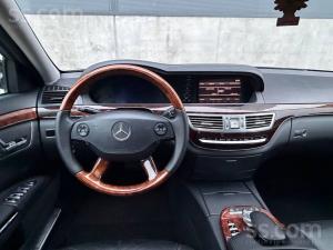 Melns Mercedes-Benz S 320 2008 Rīga, ar dzinēja tilpumu 3.00 L un nobraukumu 0 tūkst. km par 6450 €, foto 15 vietnē AUTOMOTO.COM.LV