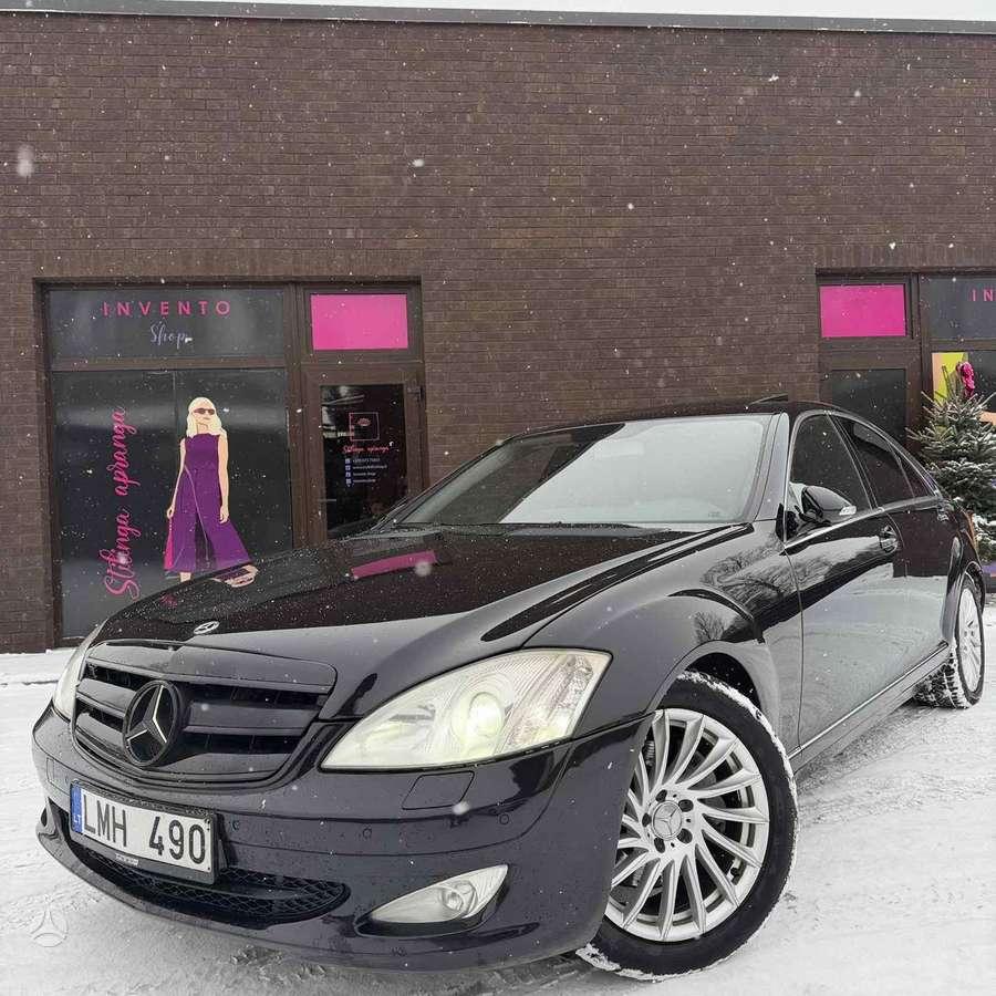 Black Mercedes-Benz S 320 2008 in Kaisiadorys, with an engine capacity of 2.99 L and mileage of 350 thousand km for 5450 €, photo 5 on AUTOMOTO.COM.LV