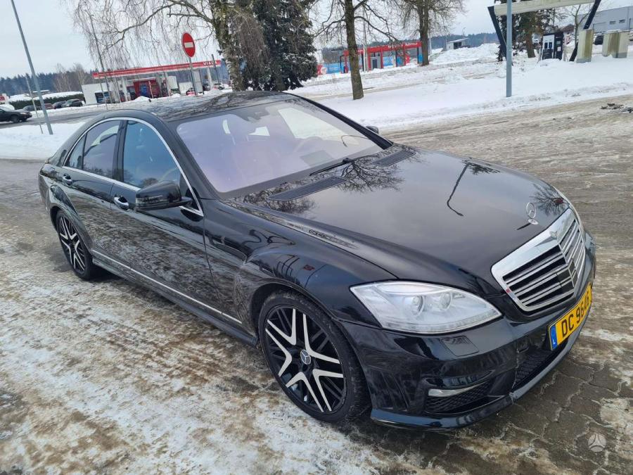 Melns Mercedes-Benz S 320 2008 Tauragė, ar dzinēja tilpumu 2.99 L un nobraukumu 330 tūkst. km par 8750 €, foto 4 vietnē AUTOMOTO.COM.LV