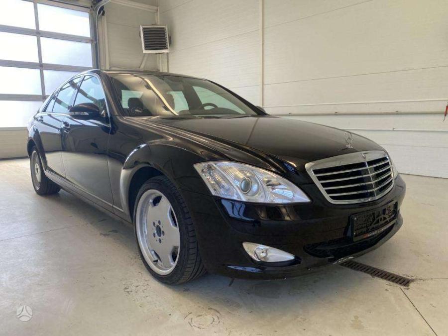 Melns Mercedes-Benz S 320 2008 Radviliškis, ar dzinēja tilpumu 2.99 L un nobraukumu 256 tūkst. km par 5384 €, foto 2 vietnē AUTOMOTO.COM.LV