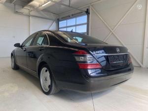 Melns Mercedes-Benz S 320 2008 Radviliškis, ar dzinēja tilpumu 2.99 L un nobraukumu 256 tūkst. km par 5384 €, foto 4 vietnē AUTOMOTO.COM.LV