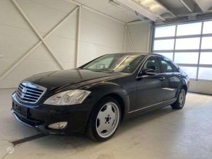 Melns Mercedes-Benz S 320 2008 Radviliškis, ar dzinēja tilpumu 2.99 L un nobraukumu 256 tūkst. km par 5384 €, foto  vietnē AUTOMOTO.COM.LV