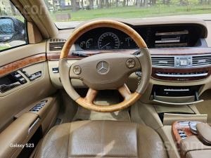 Черный Мерседес С 320 2008 в Рига, объемом двигателя 3.00 л и пробегом 430 тыс. км за 5700 €, фото 13 на AUTOMOTO.COM.LV