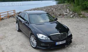 Melns Mercedes-Benz S 320 2008 Aizkraukle, ar dzinēja tilpumu 3.00 L un nobraukumu 268 tūkst. km par 7900 €, foto 10 vietnē AUTOMOTO.COM.LV