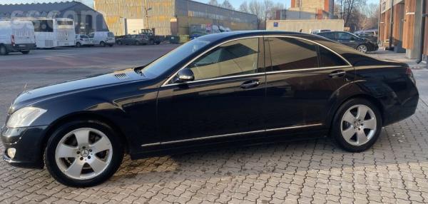 Melns Mercedes-Benz S 320 2008 Rīga, ar dzinēja tilpumu 3.00 L un nobraukumu 289 tūkst. km par 5500 €, foto 4 vietnē AUTOMOTO.COM.LV