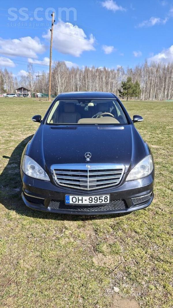 Melns Mercedes-Benz S 320 2008 Aizkraukle, ar dzinēja tilpumu 3.00 L un nobraukumu 270 tūkst. km par 7499 €, foto 1 vietnē AUTOMOTO.COM.LV