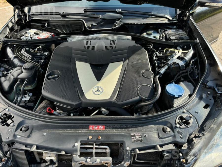 Melns Mercedes-Benz S 320 2008 Jēkabpils, ar dzinēja tilpumu 3.00 L un nobraukumu 391 tūkst. km par 5200 €, foto 1 vietnē AUTOMOTO.COM.LV