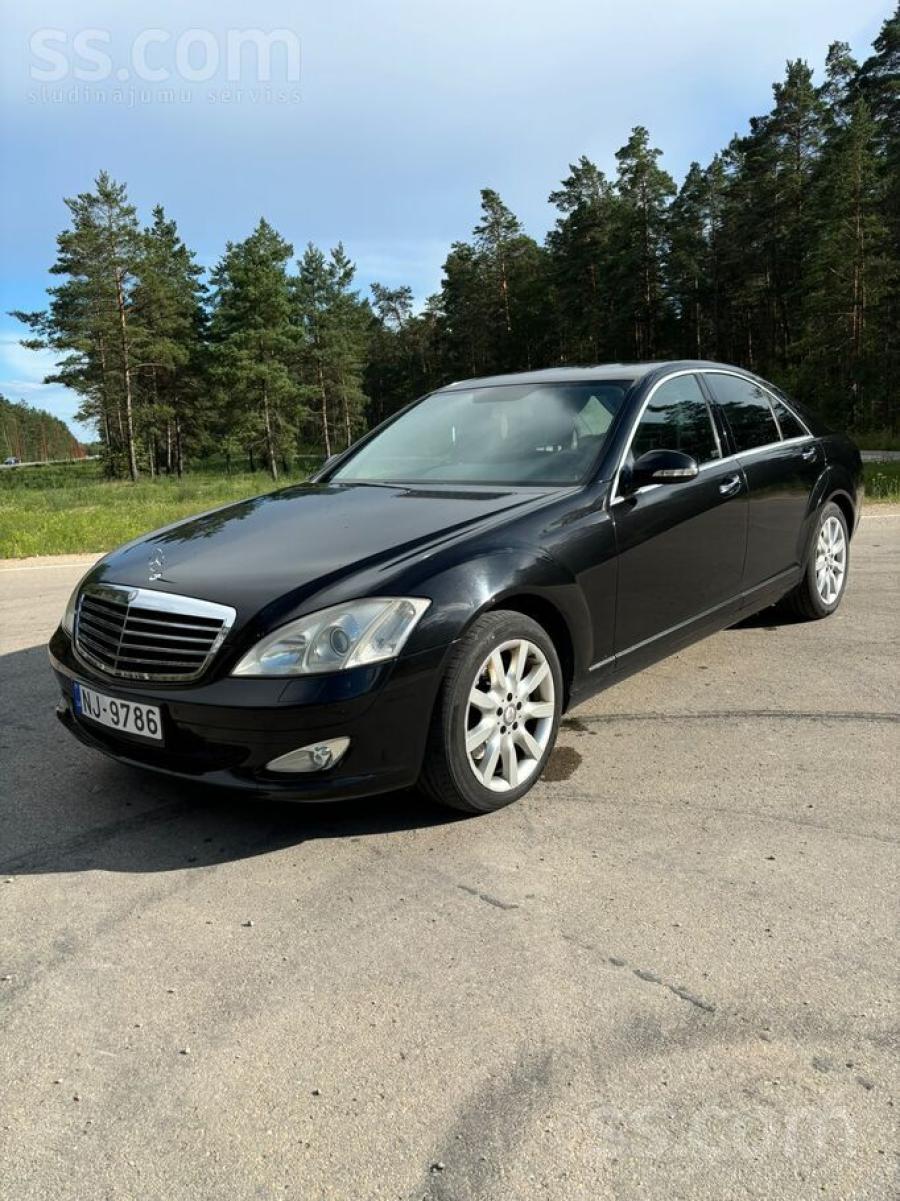 Melns Mercedes-Benz S 320 2008 Jēkabpils, ar dzinēja tilpumu 3.00 L un nobraukumu 391 tūkst. km par 5200 €, foto 3 vietnē AUTOMOTO.COM.LV