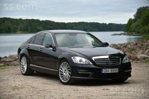Black Mercedes-Benz S 320 2008 in Aizkraukle, with an engine capacity of 3.00 L and mileage of 271 thousand km for 6499 €, photo  on AUTOMOTO.COM.LV