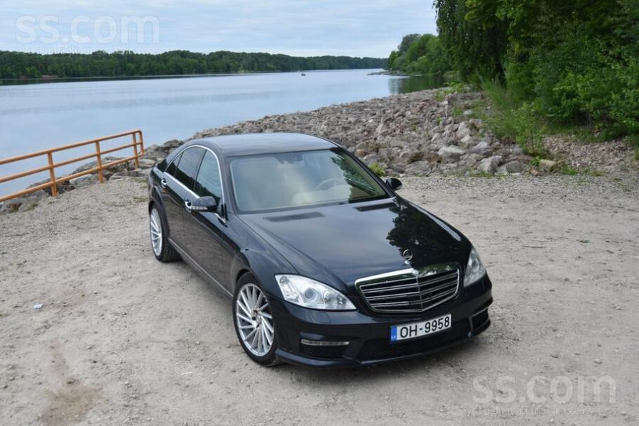 Черный Мерседес С 320 2008 в Айзкраукле, объемом двигателя 3.00 л и пробегом 271 тыс. км за 6499 €, фото 4 на AUTOMOTO.COM.LV