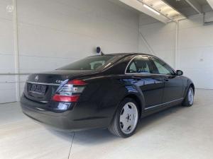 Melns Mercedes-Benz S 320 2008 Radviliškis, ar dzinēja tilpumu 2.99 L un nobraukumu 256 tūkst. km par 5142 €, foto 4 vietnē AUTOMOTO.COM.LV